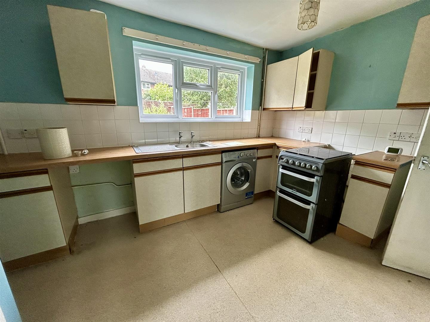 28, Highfields, Market Drayton, TF9 1BU